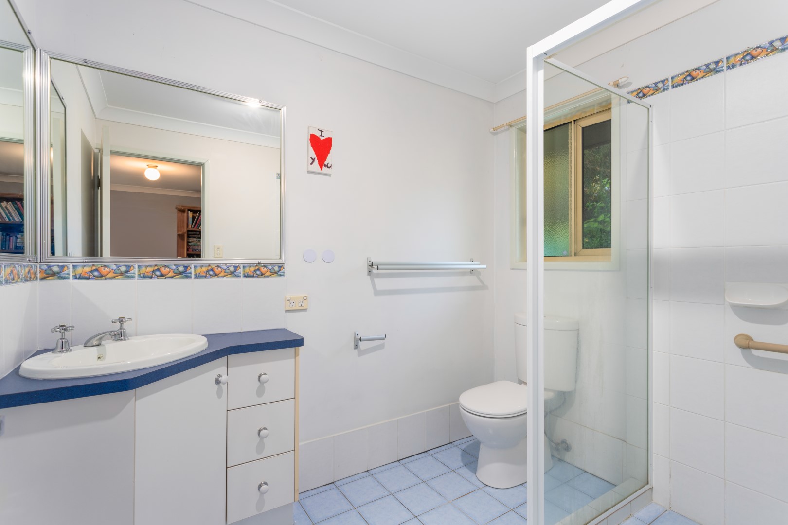 6 Flametree Close, Flinders View, QLD 4305 | Realty.com.au