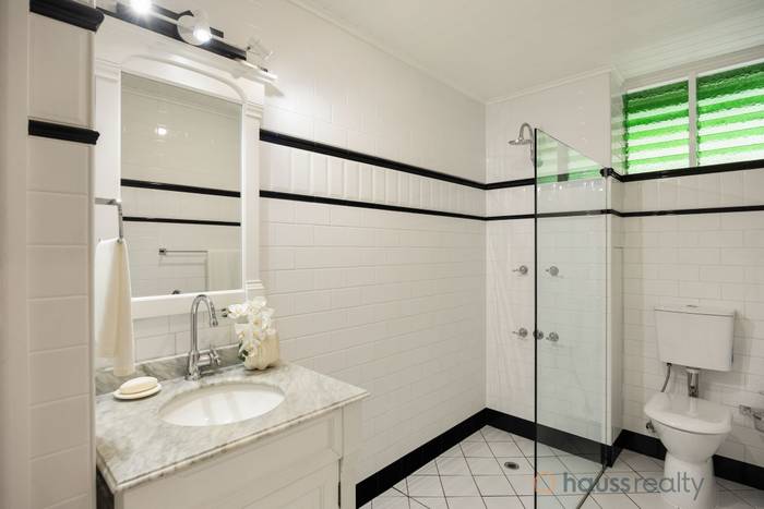 7 Bell Terrace, Graceville, QLD 4075 | Realty.com.au