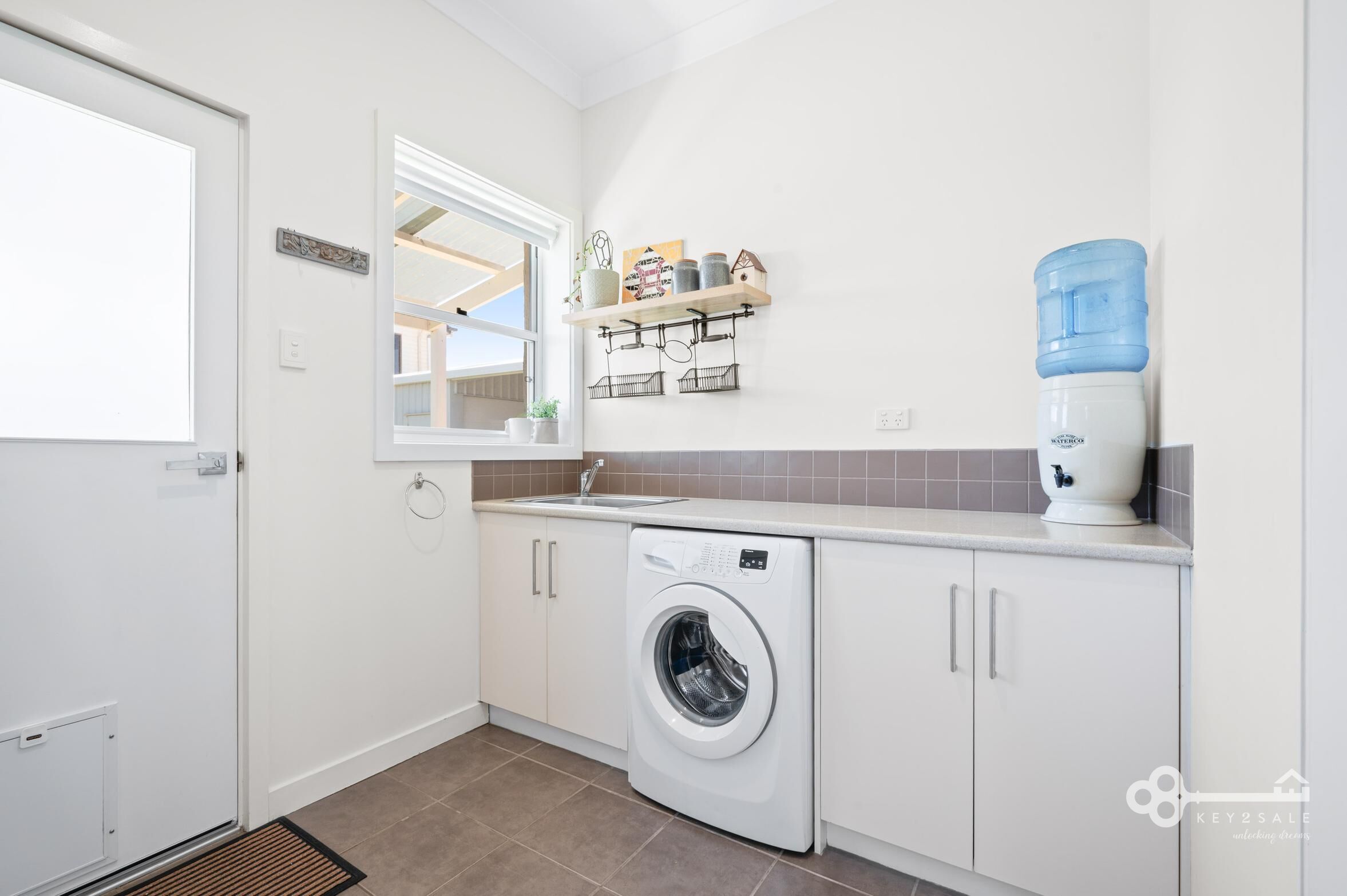 44 Sea Parade, Port Macdonnell, SA 5291 | Realty.com.au