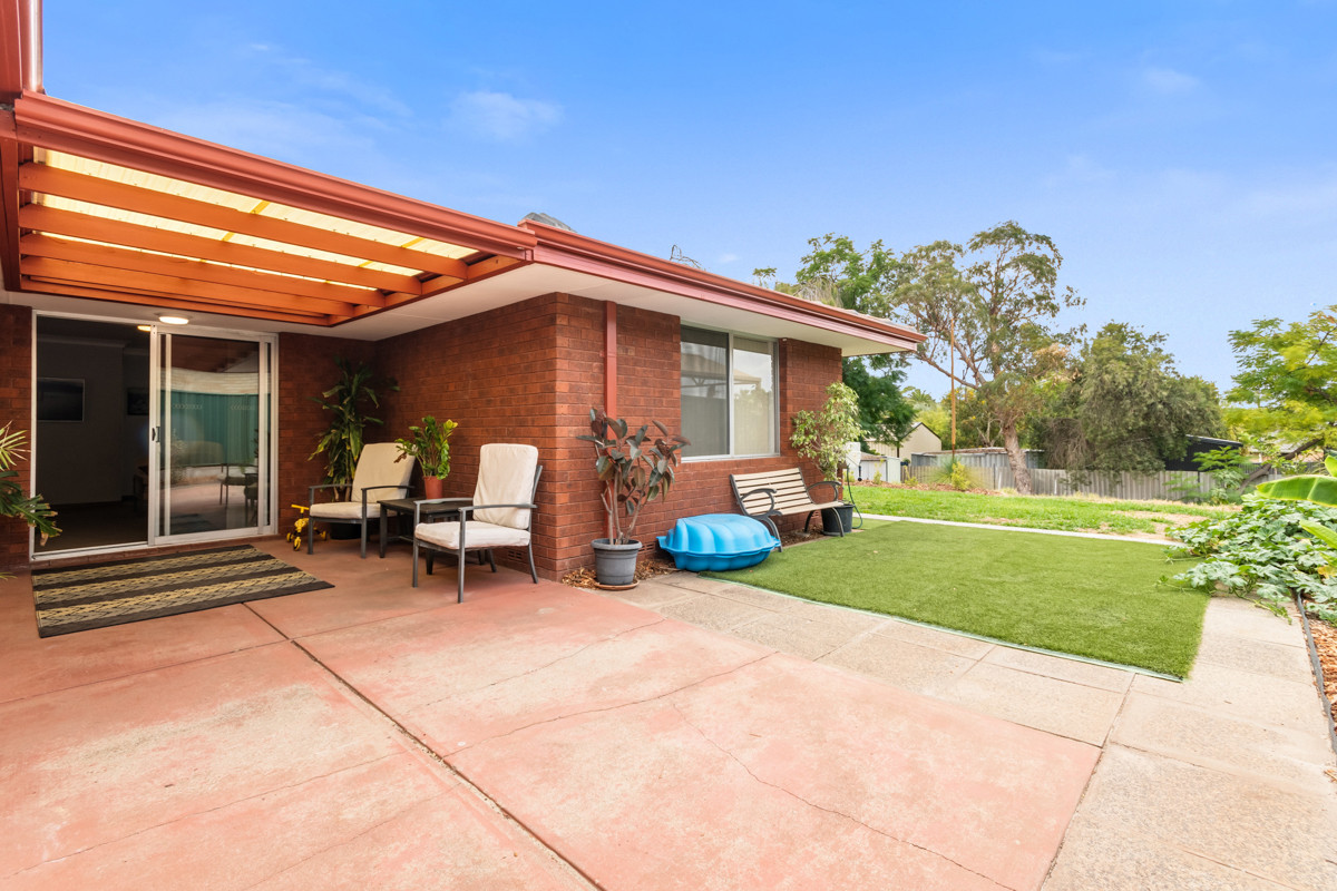 25 Dutton Crescent, Hamersley, WA 6022 | Realty.com.au