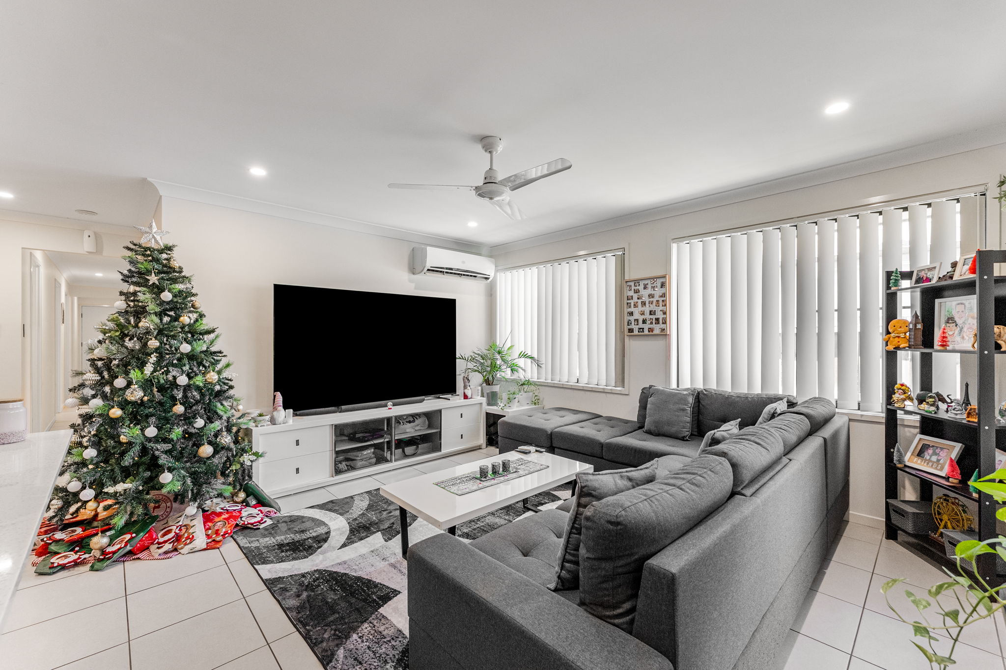 10 Chandon Court, Hillcrest, QLD 4118 | Realty.com.au