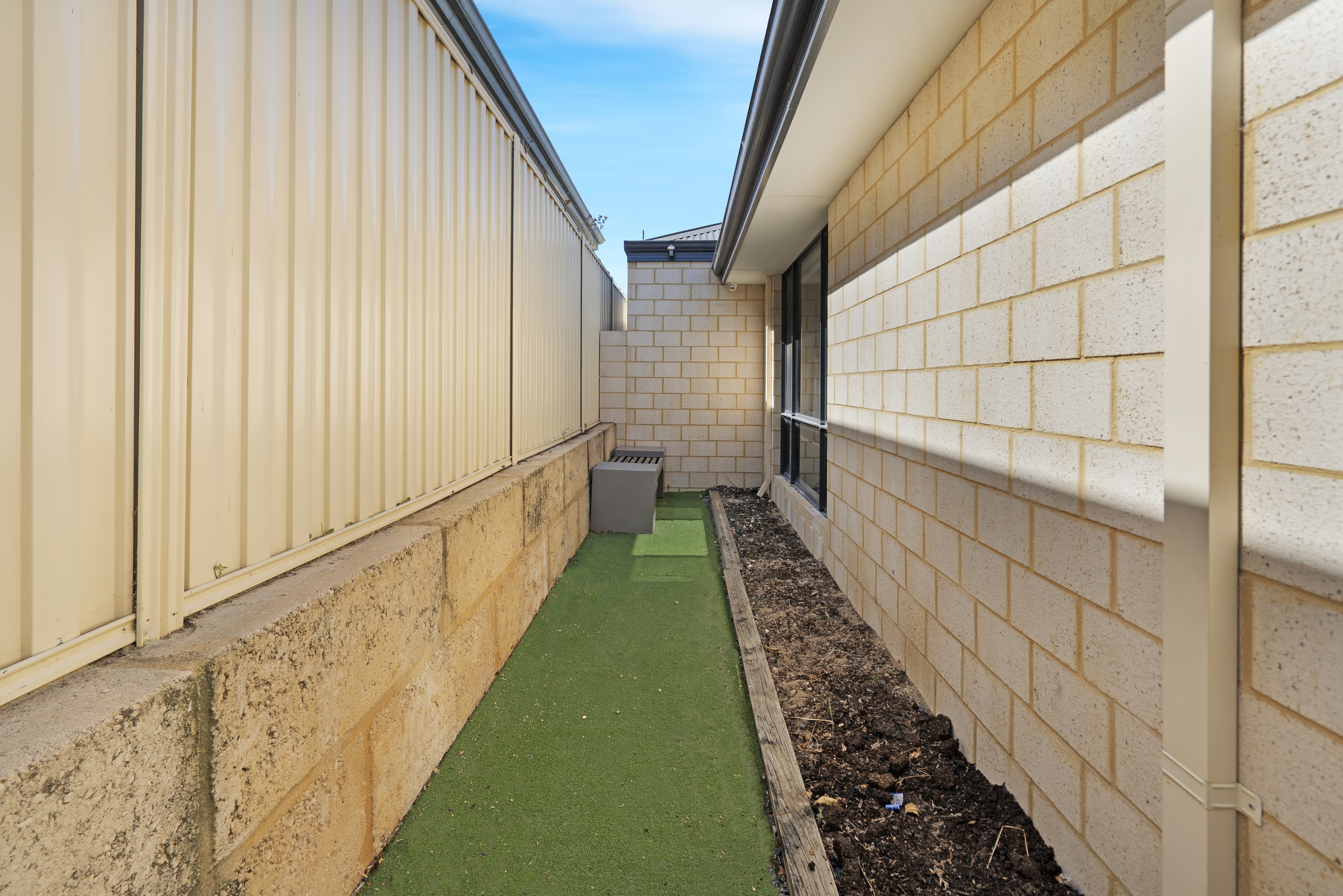 4 Figtree Avenue, Lake Coogee, WA 6166 | Realty.com.au