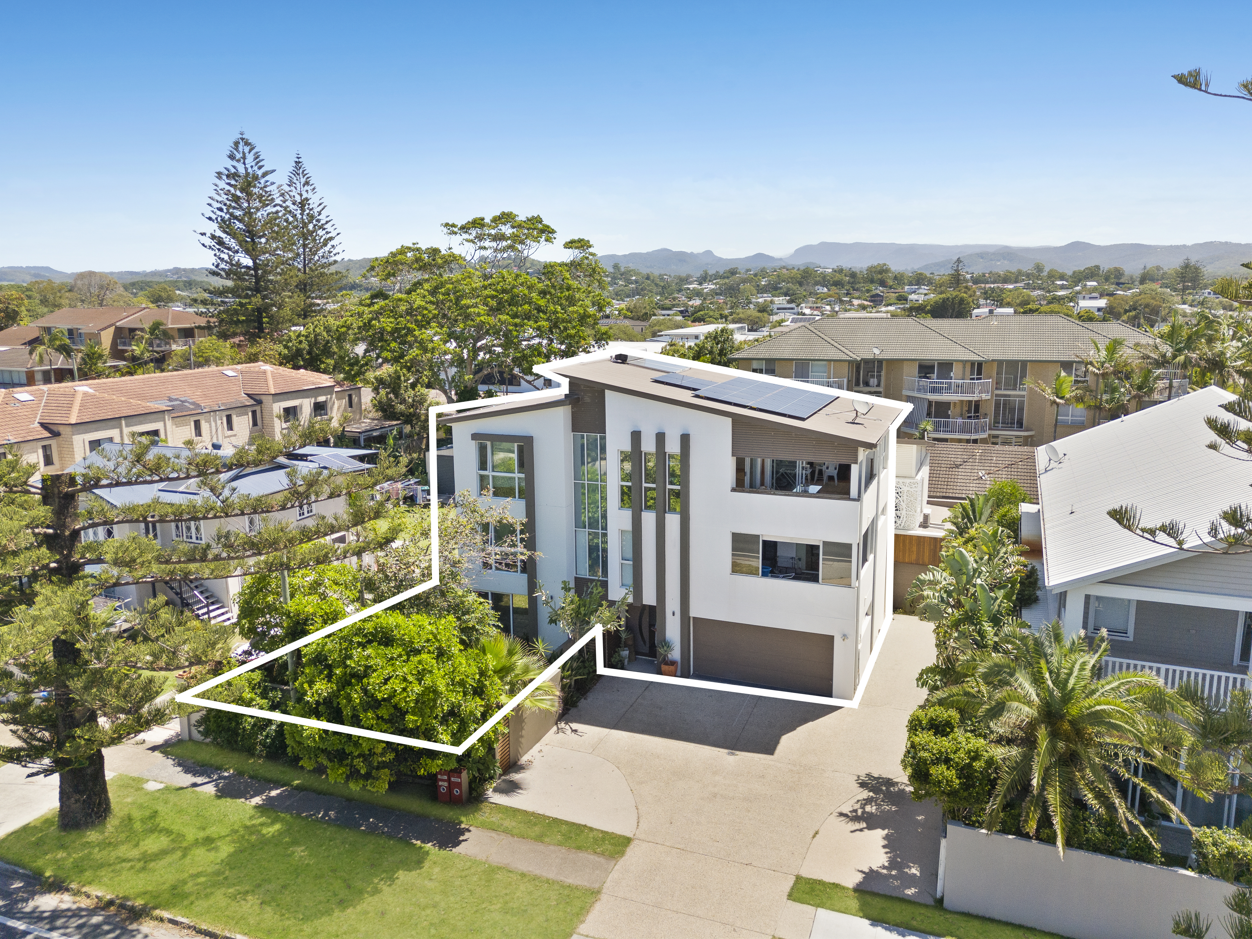 1/1254 Gold Coast Highway, Palm Beach, QLD 4221 | Realty.com.au