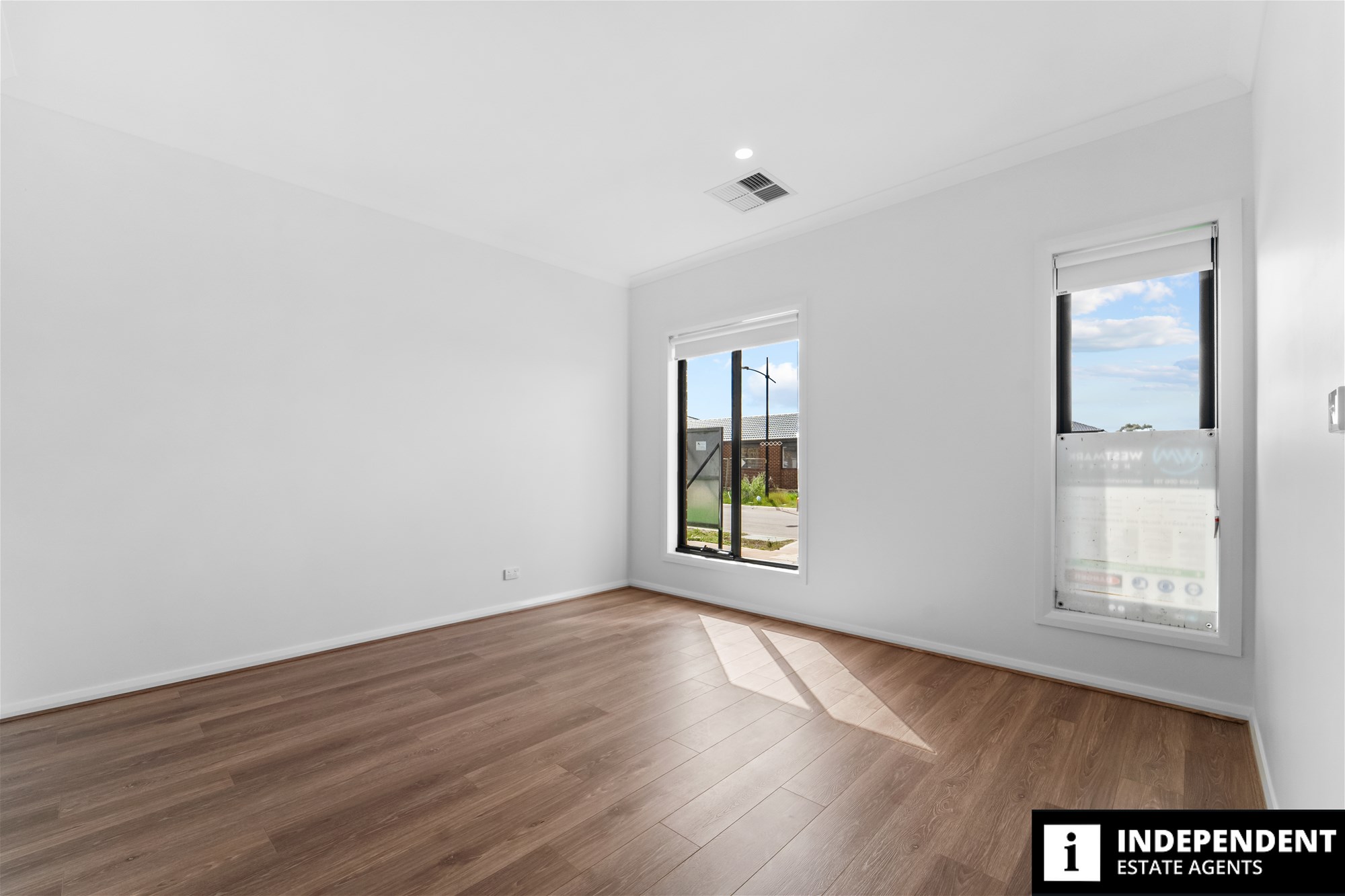 22 Trudeau Road, Melton South, VIC 3338 | Realty.com.au