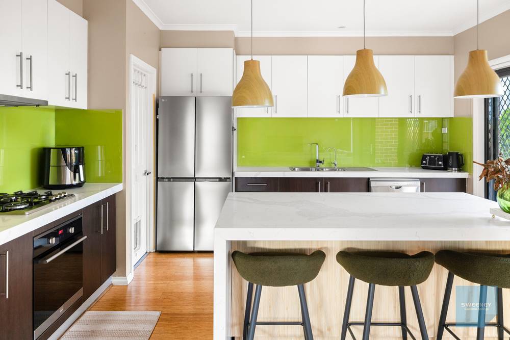 11 Catani Mews, Caroline Springs, VIC 3023 | Realty.com.au