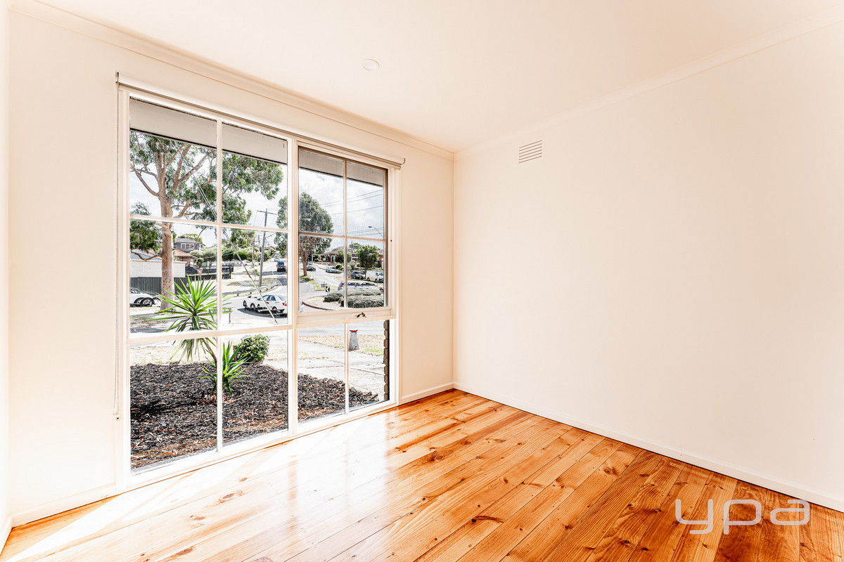 54 North Circular Road, Gladstone Park, VIC 3043 | Realty.com.au