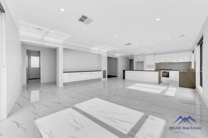 4 Favero Street, Clyde North, VIC 3978 | Realty.com.au