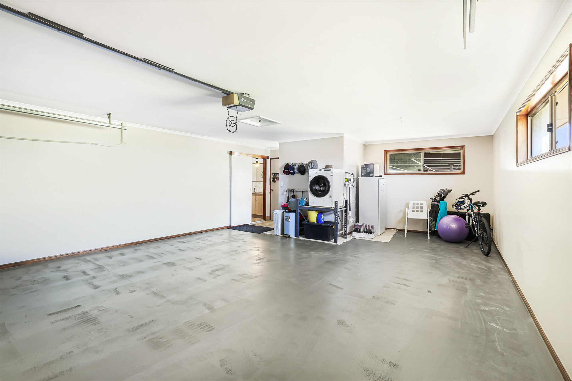 2 Jess Place, Coral Cove, QLD 4670 | Realty.com.au